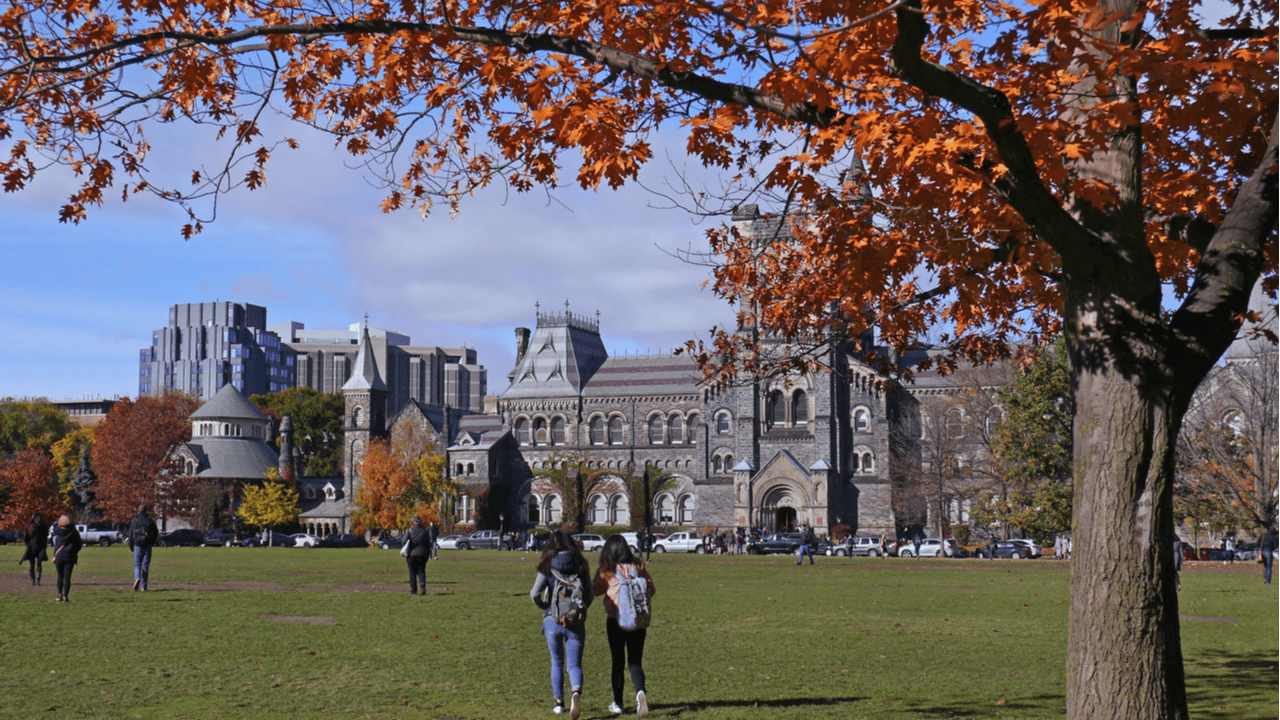 List Of Best Courses To Do In Canada For International Students 2022 list-of-best-courses-to-do-in-canada-for-international-students-2022