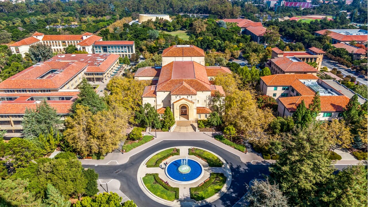 Stanford University Scholarship For Indian Students 2022: Eligibility ...